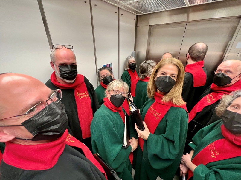 Mem working page - The Stairwell Carollers