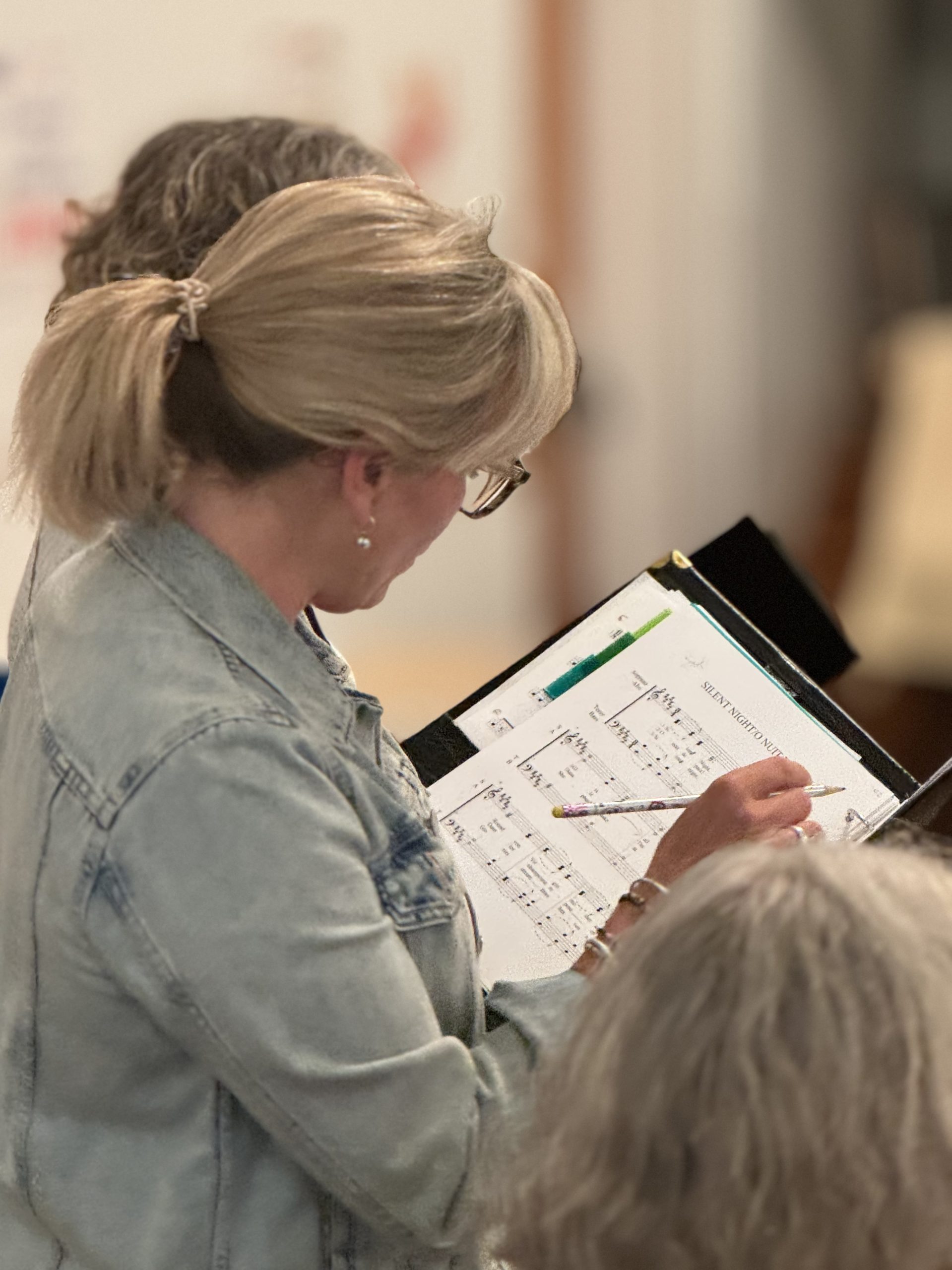 Welcome new singers in the Stairwell! - The Stairwell Carollers